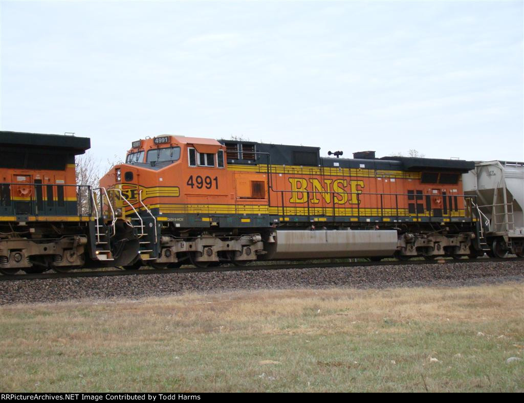 BNSF 4991